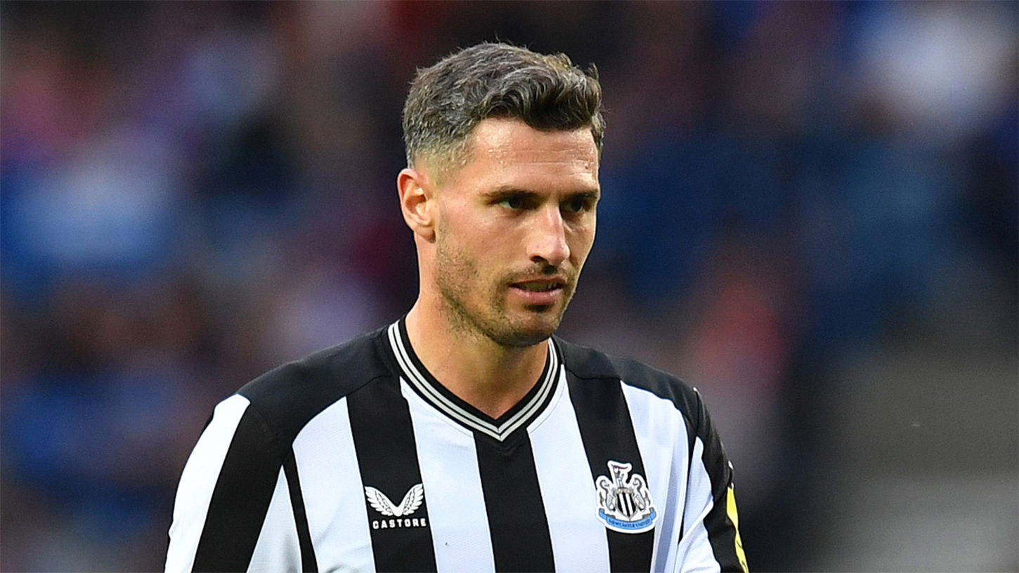 Official Newcastle United injury update on four players - Eight days ...