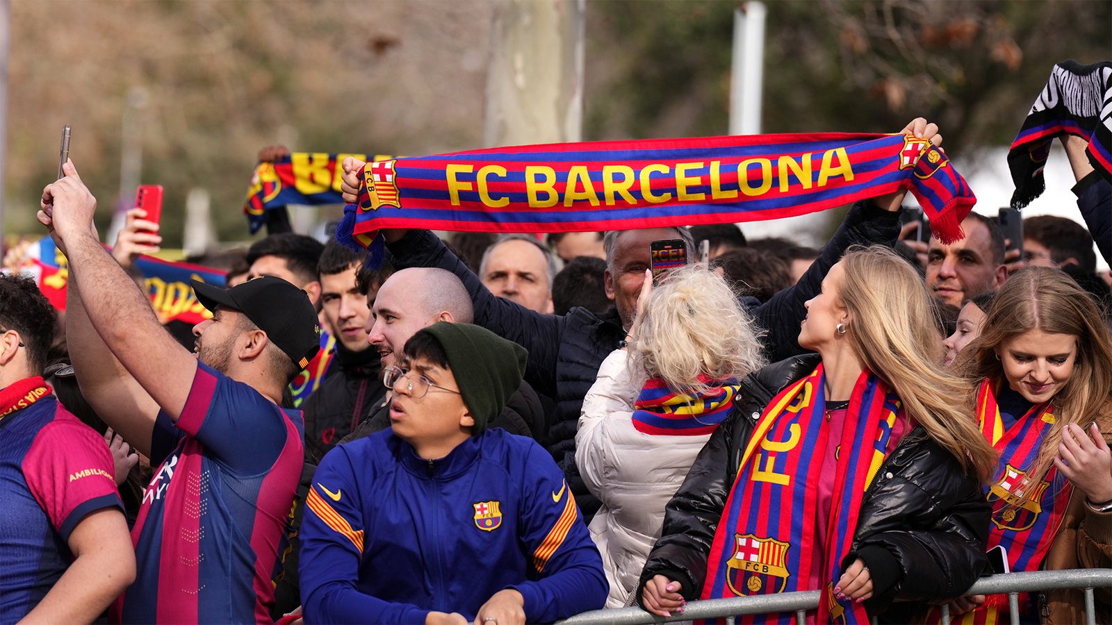 Feeble number of Barcelona fans coming to Newcastle United match - Why ...
