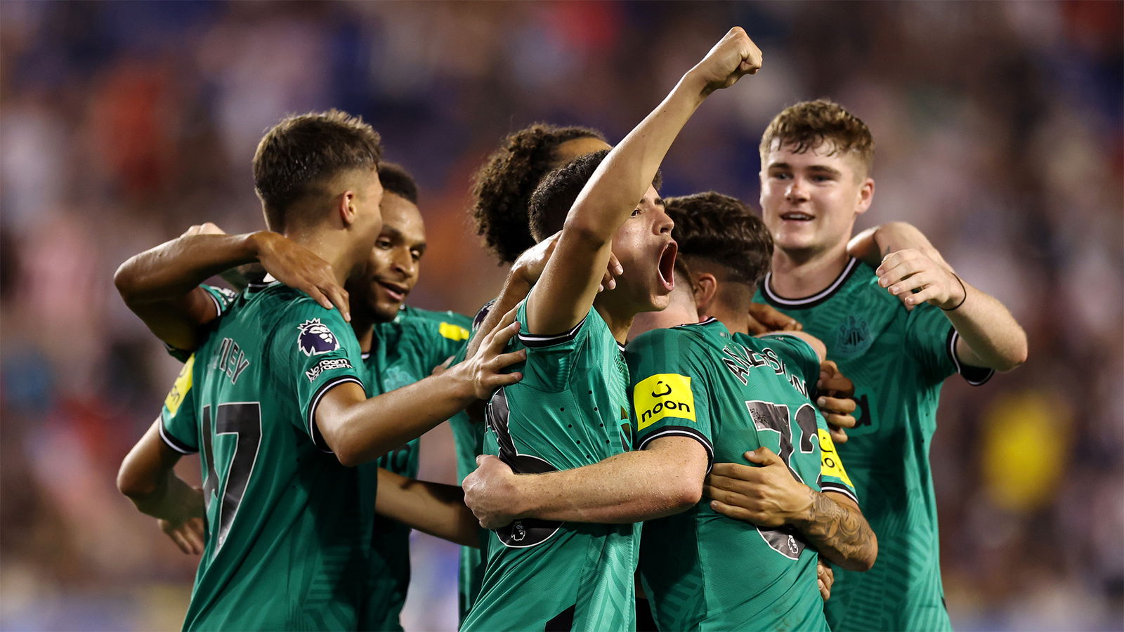 Newcastle 2 Brighton 1 - Stunning United fightback leaves Seagulls in ...