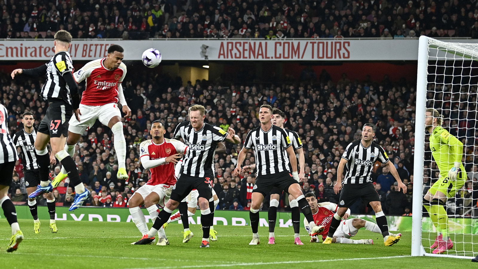 Arsenal 4 Newcastle 1 - A bad night at the office must be followed by a ...