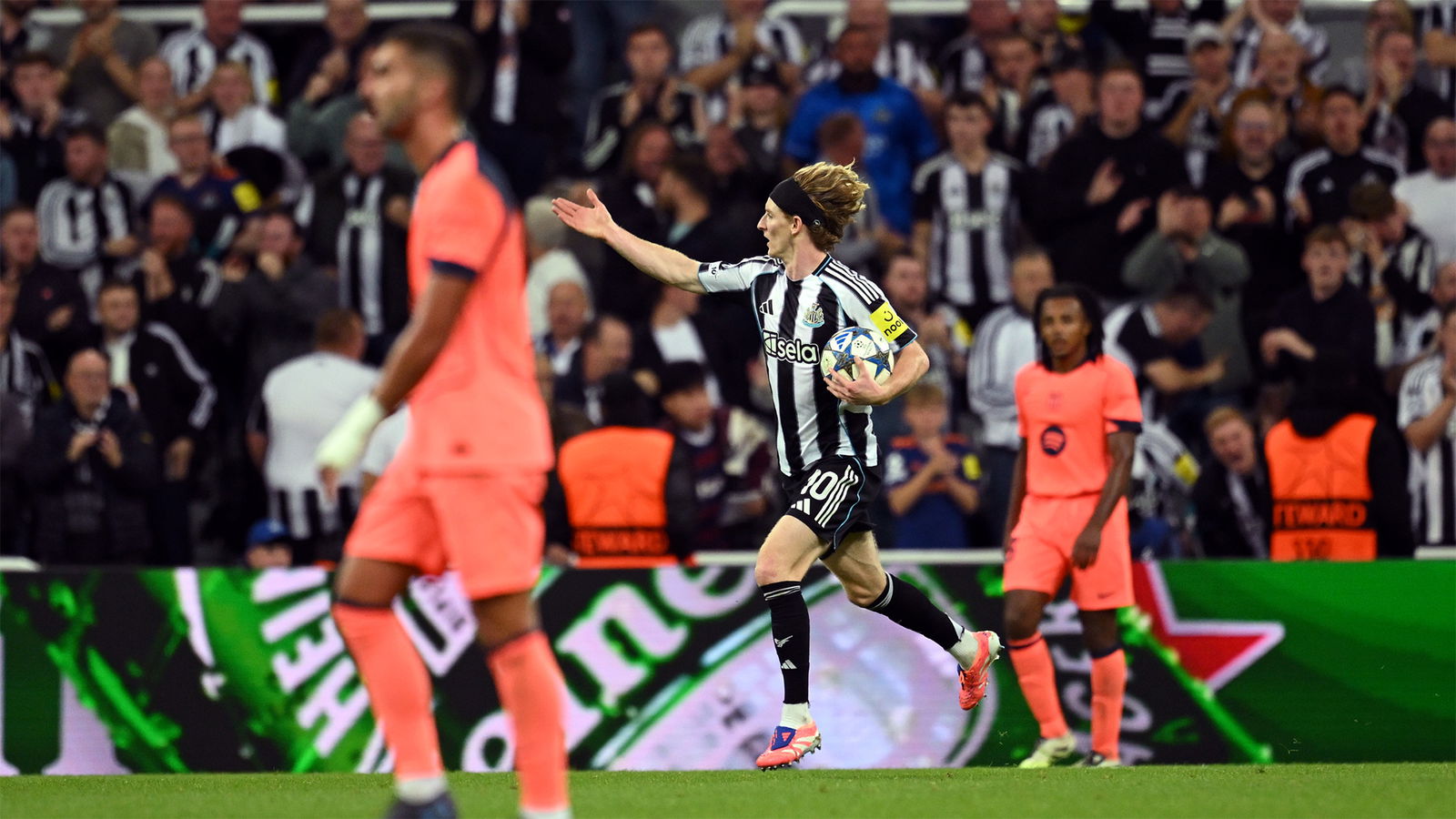 Newcastle 1 Barcelona 2 - Match ratings and comments on all Newcastle ...