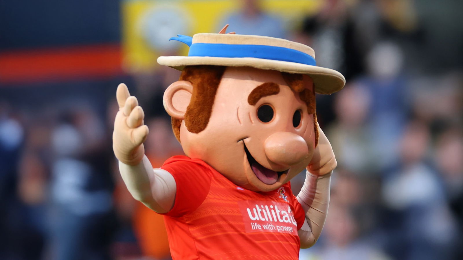 Competitive sports days, Happy in Luton and Billy the Badger - NUFC The Mag