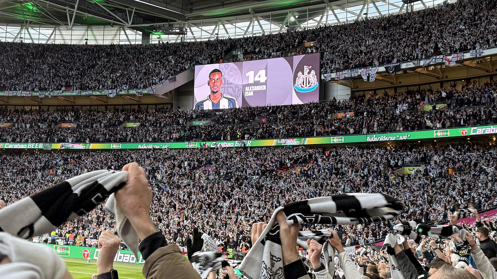 That’s remarkable - These Alexander Isak stats at Newcastle United ...