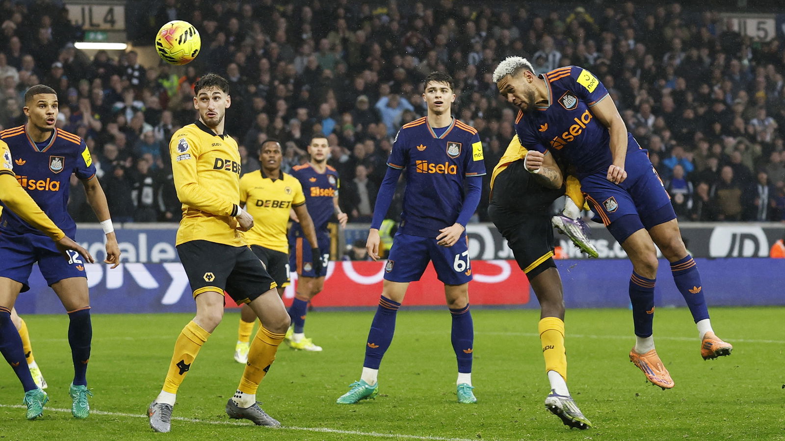 The Newcastle player who is 'badly out of form' - and one who was ...