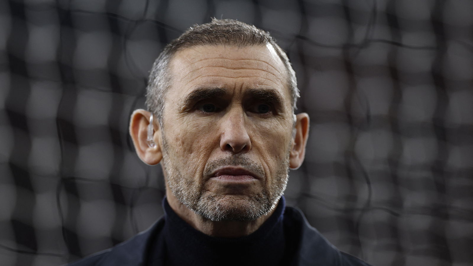 Notoriously fickle Arsenal fans to now turn on Mikel Arteta and players ...