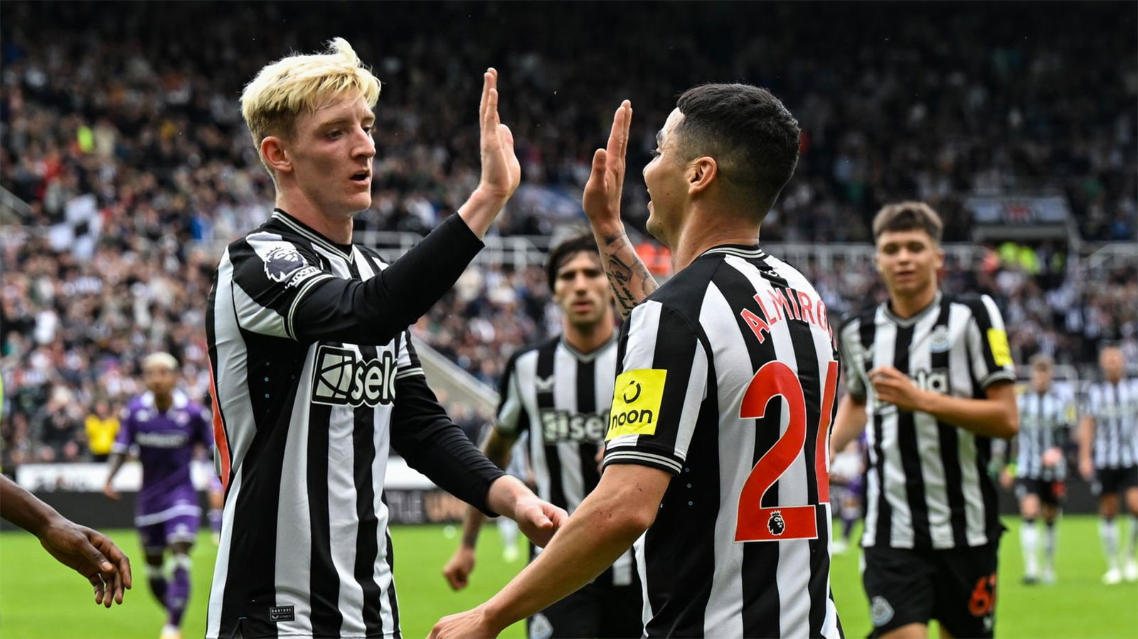 Newcastle 2 Fiorentina 0 - United complete domination and visitors ...