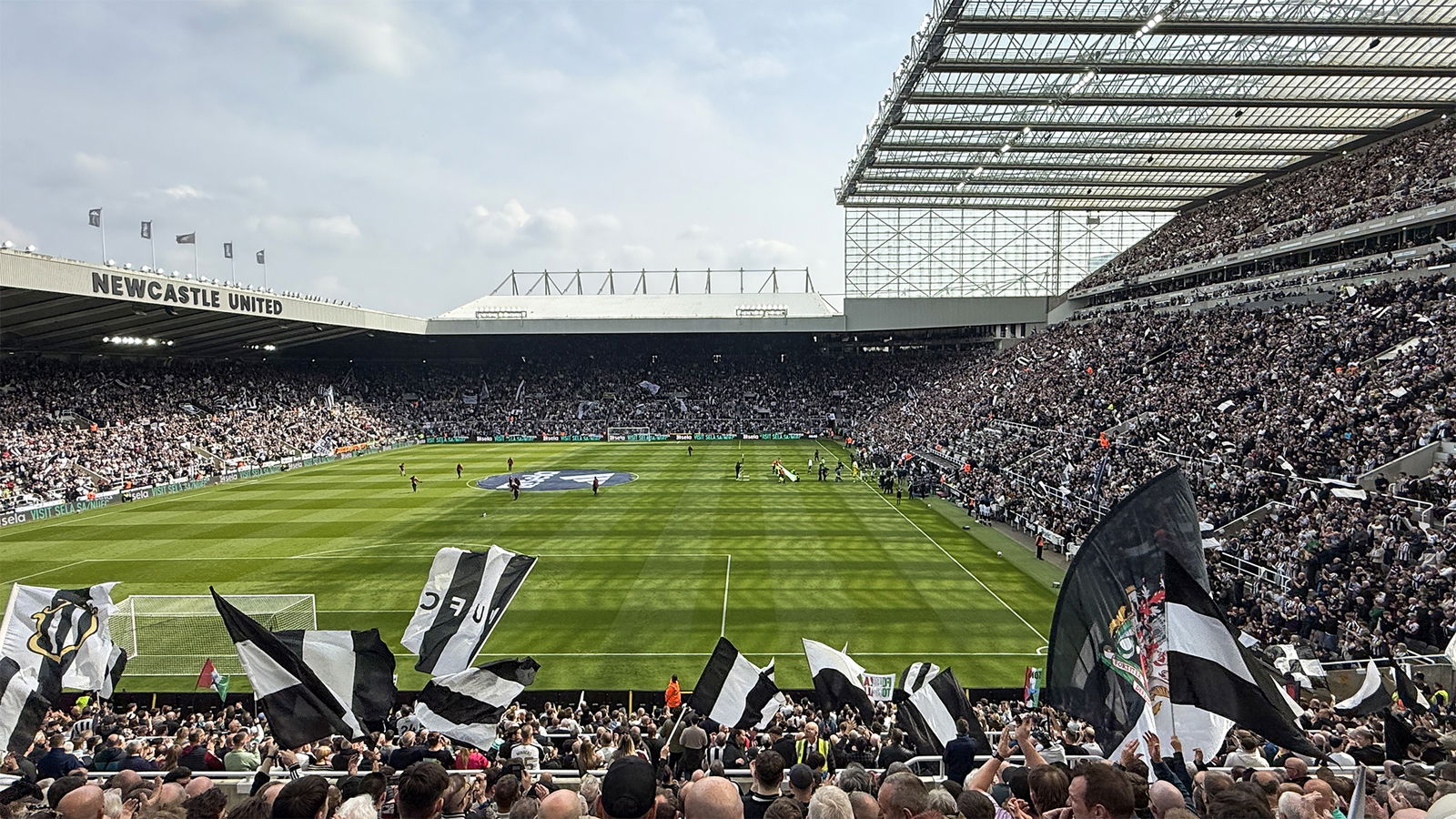 Here’s the photo all Newcastle United fans are absolutely loving this ...