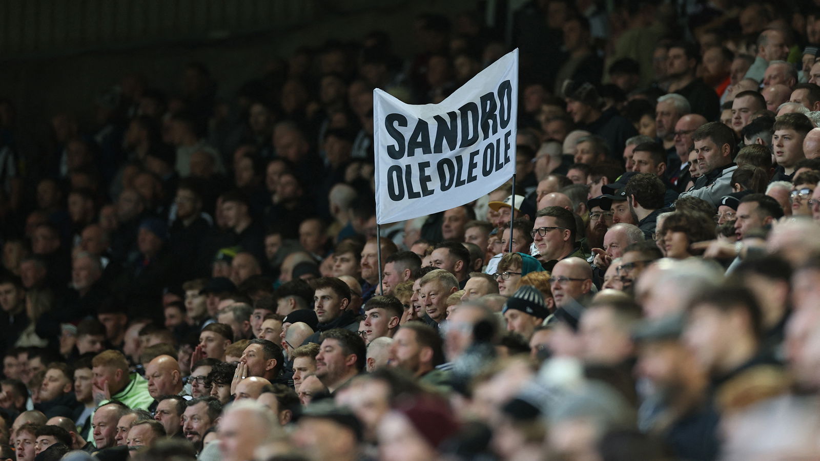 Official behind the scenes with Sandro Tonali at Newcastle United ...