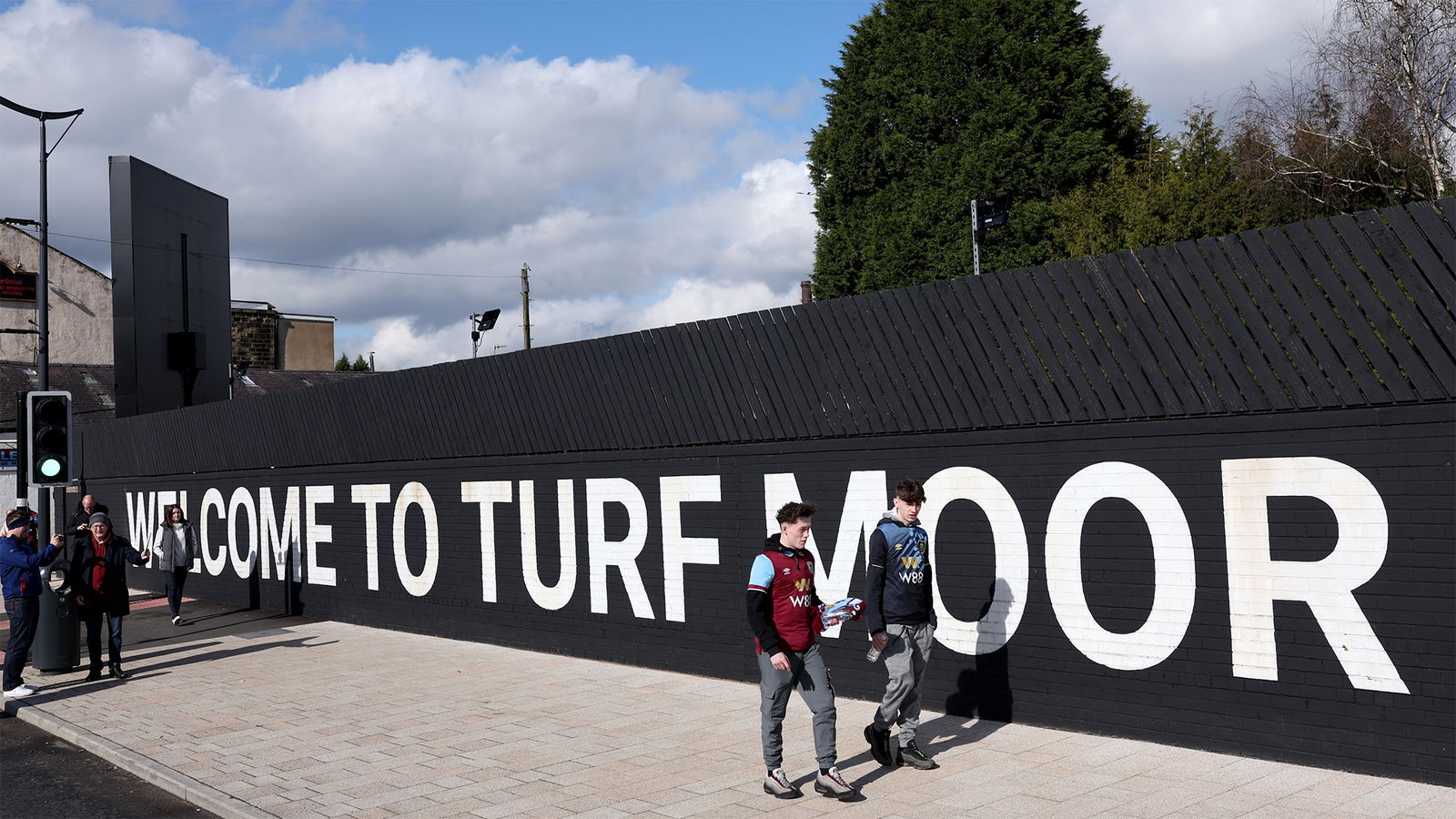 Burnley vs Newcastle LIVE! Premier League match preview, team news ...